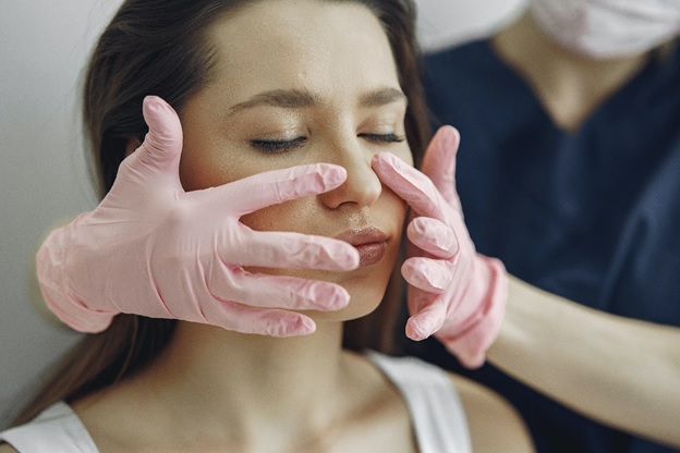 8 Essential Tips on Getting Glowing Radiant Skin